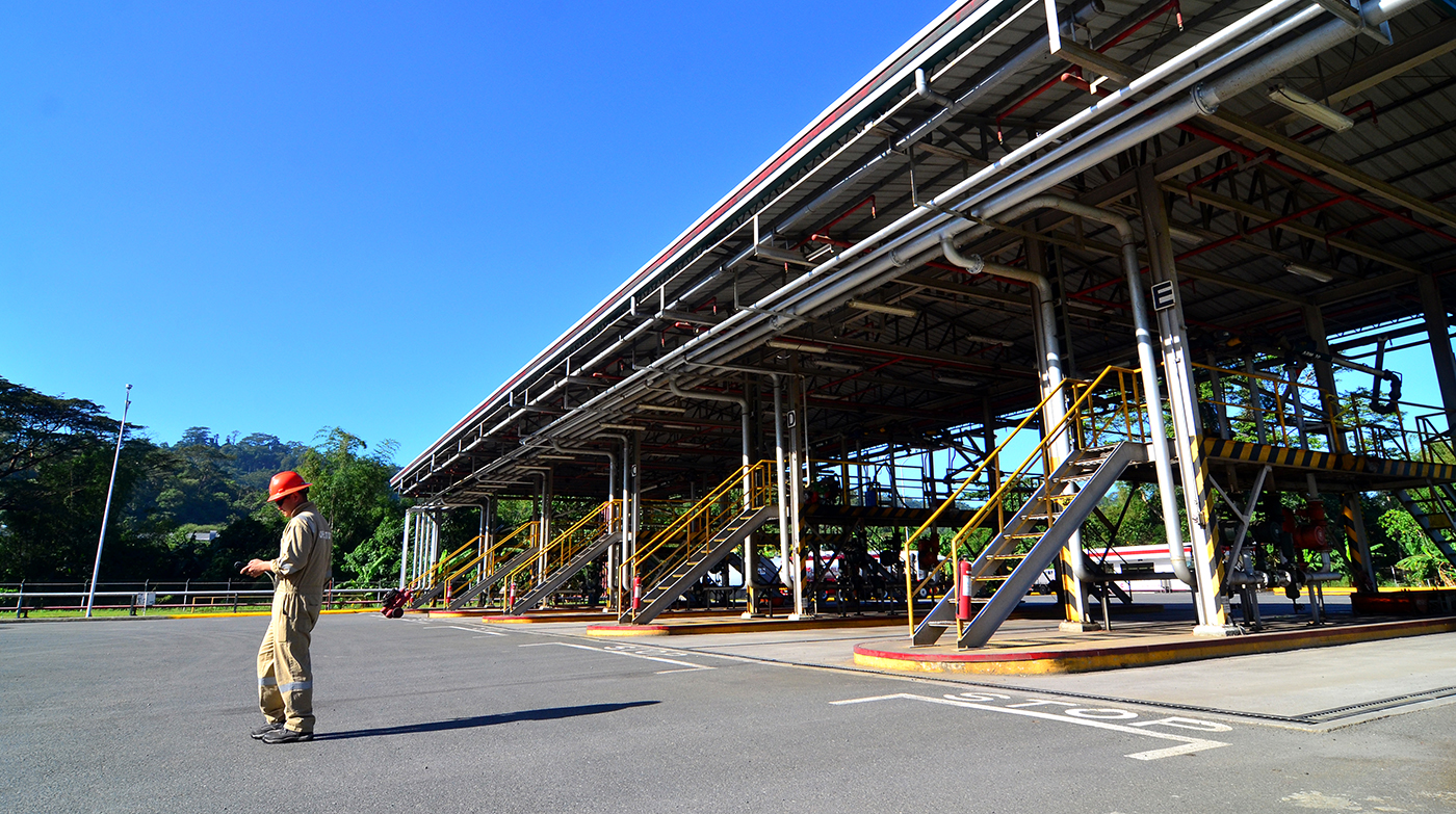 Tank Truck Loading – Philcoastal